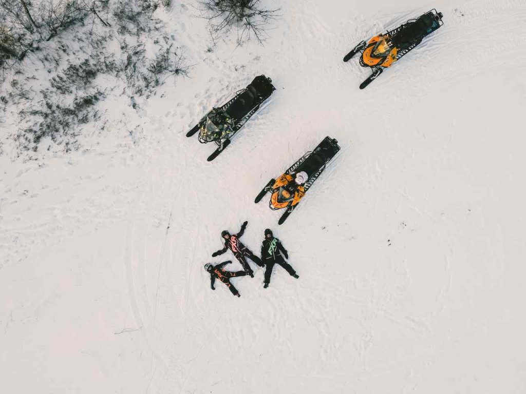 Skiing Gadgets - Accessories, Reviews & Information