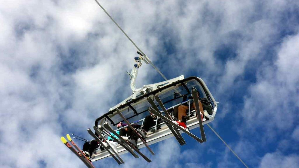 How Does A Ski Lift Work? - Detailed Informations