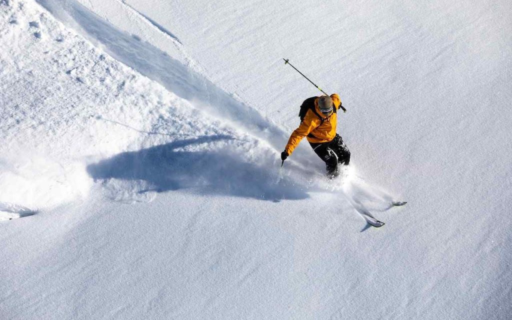 Powder Skis Vs. All-Mountain - What’s The Difference?